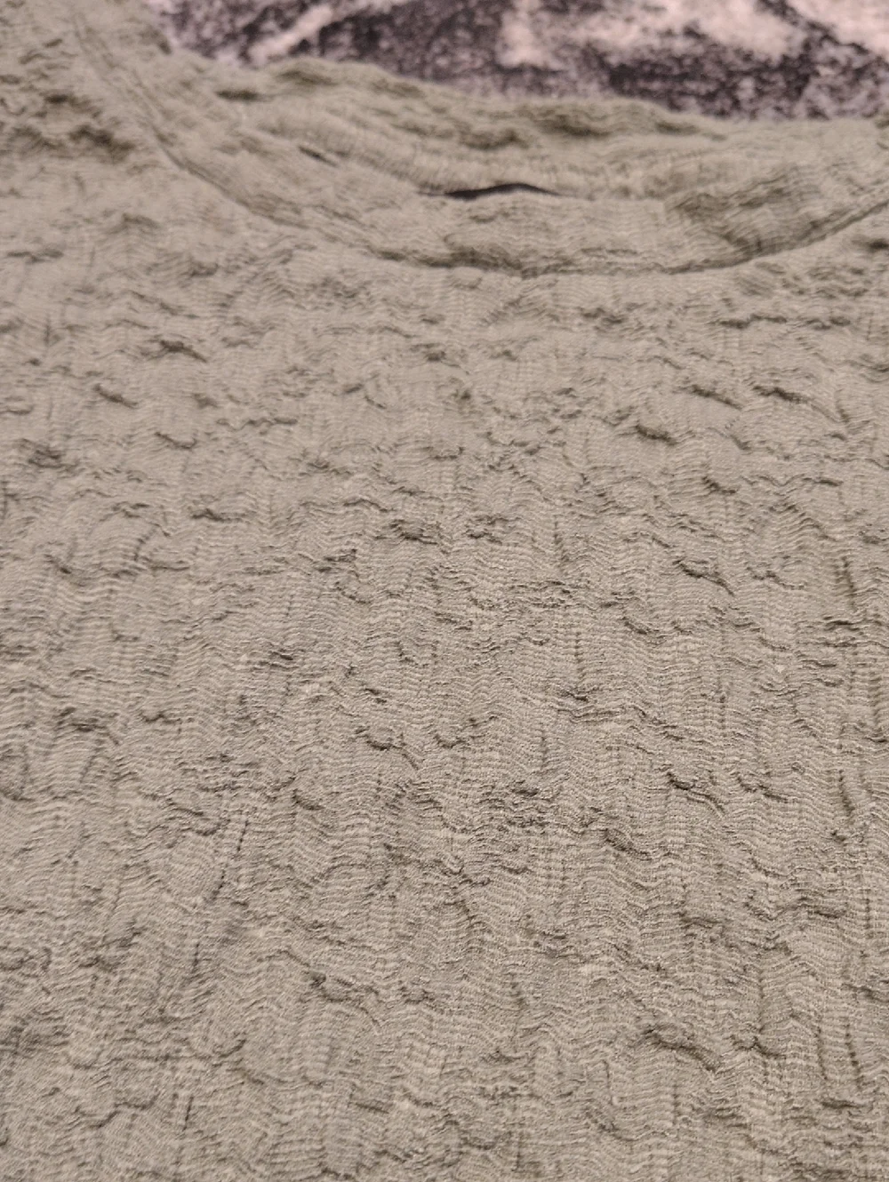 Simply Vera Vera Wang | Tops | Simply Vera Vera Wang Sage Green ...